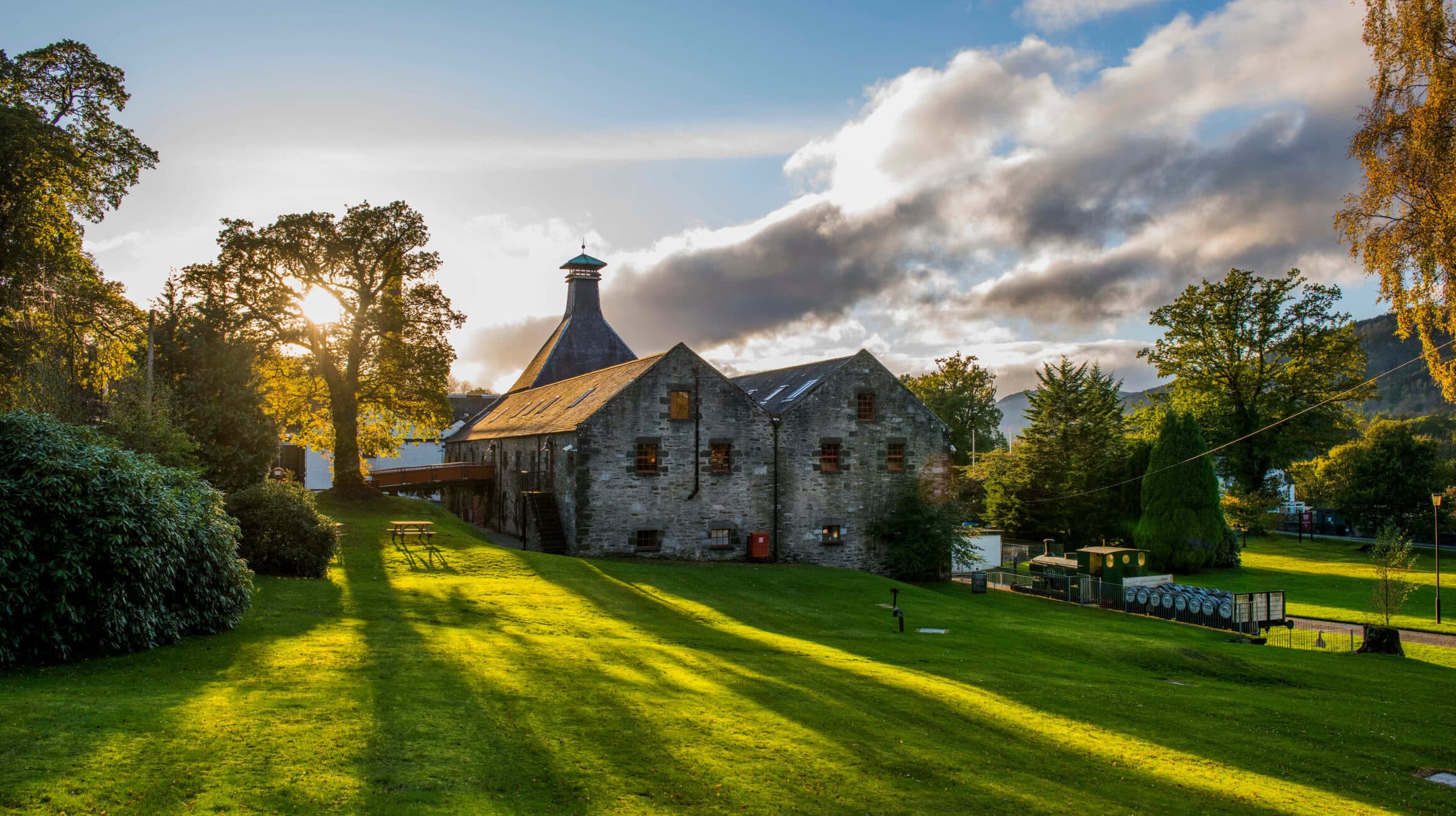 Venue of the Month - Dewar's Aberfeldy Distillery - Meetings Perthshire
